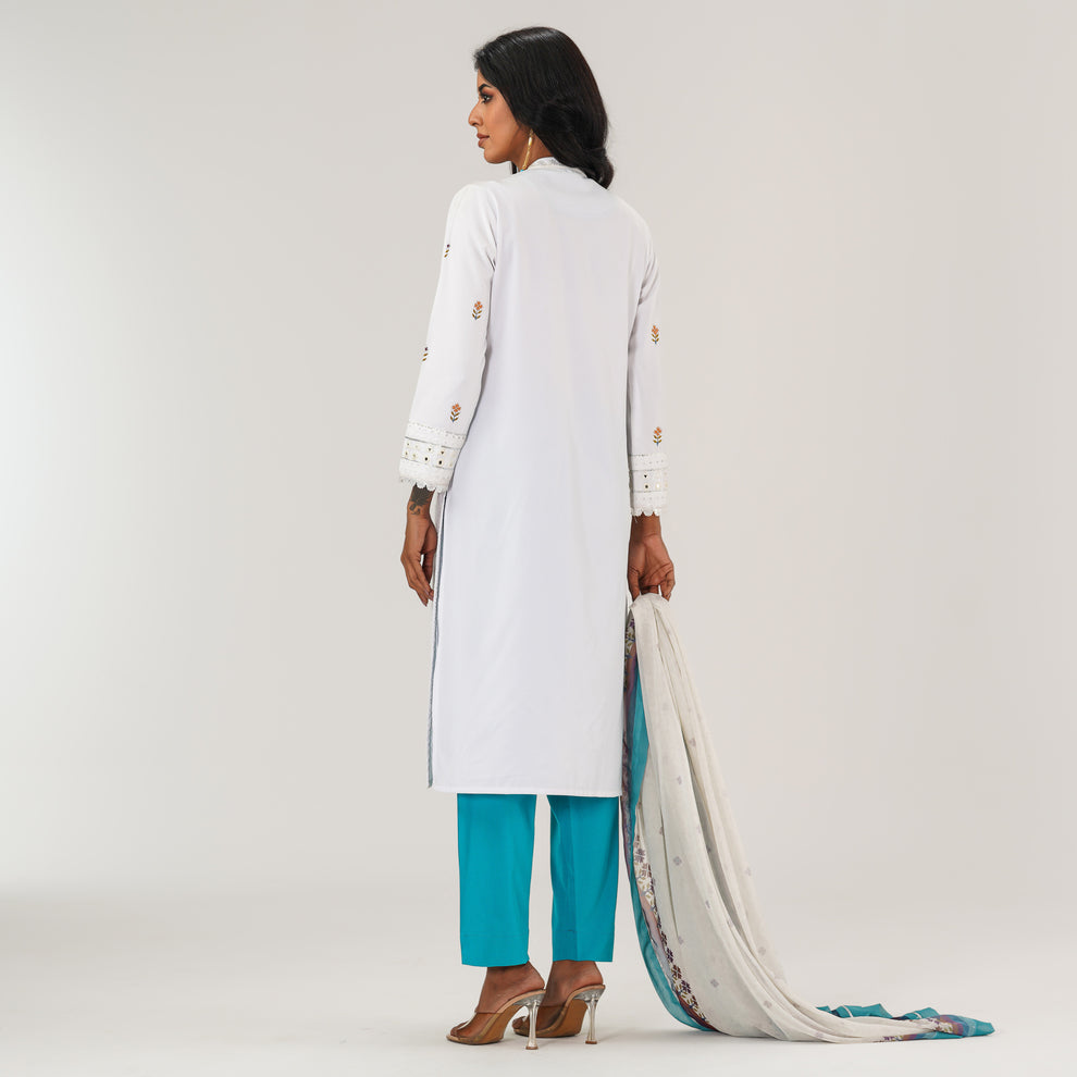Womens White Three Piece Set – TwelveBd